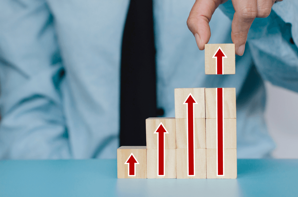 Employee Induction: Best Practices and Tips for Employers - Shiftbase