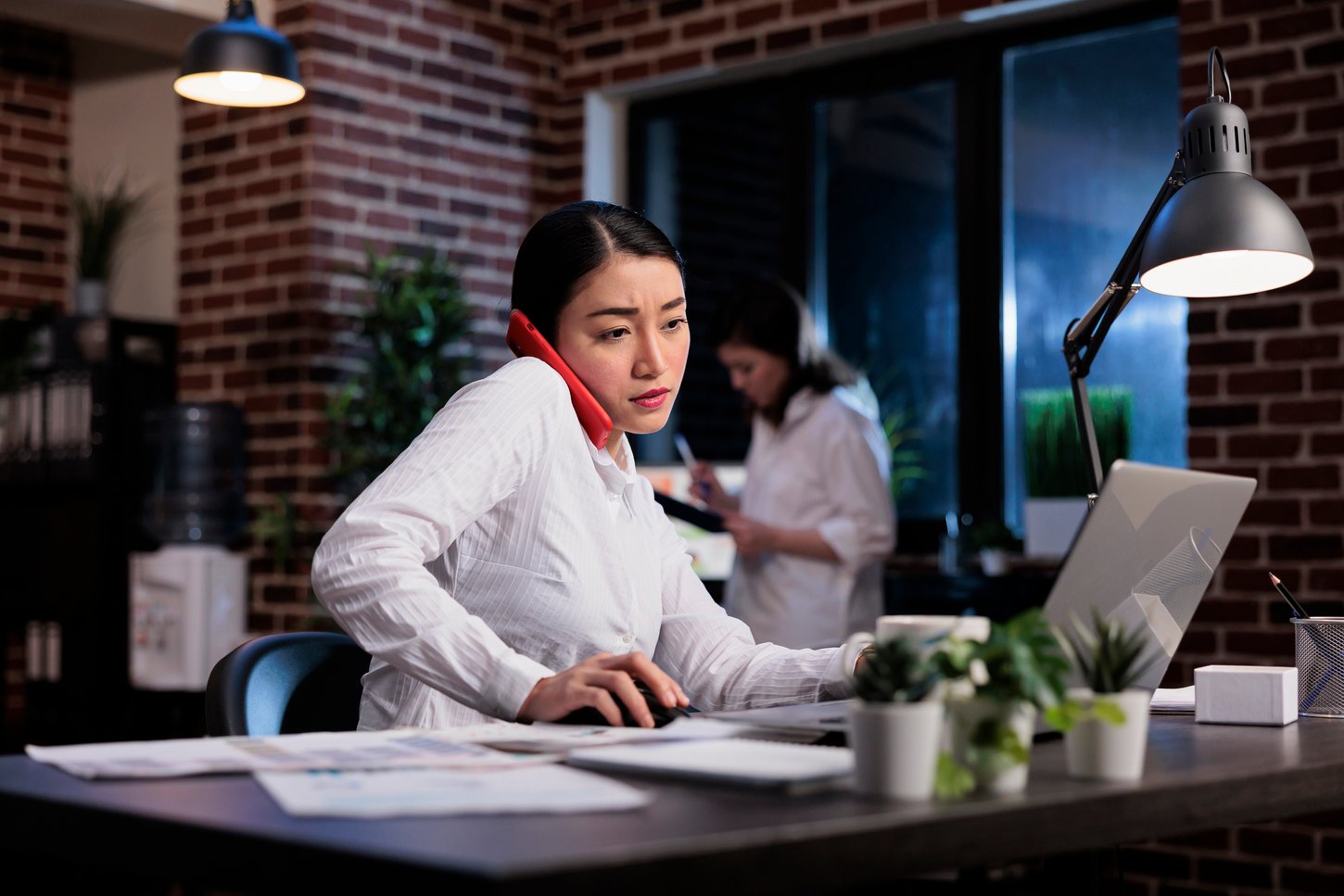 Evening Shift Hours Explained: Strategies for Employers - Shiftbase