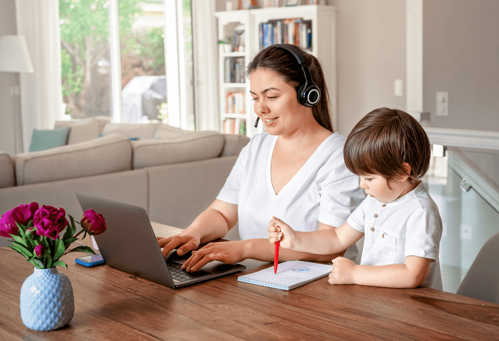 What are Flexible Work Arrangements? The Employers Guide - Shiftbase